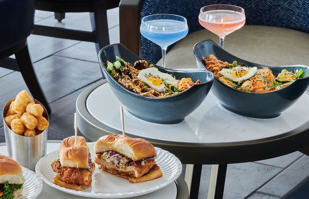 Home [www.studyhallrooftoplounge.com]